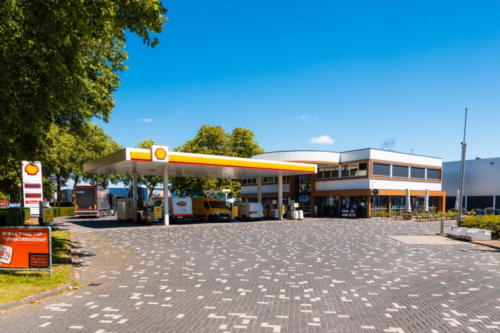 Van Staveren Shell tankstation - Van Staveren