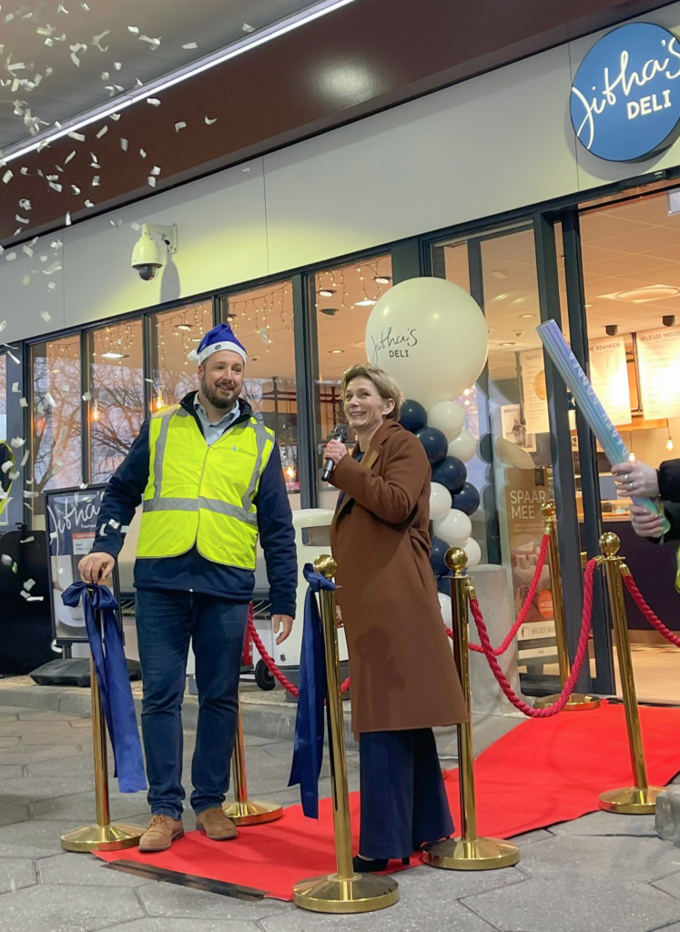 Officiële opening Jitha's Deli Dronten - Van Staveren
